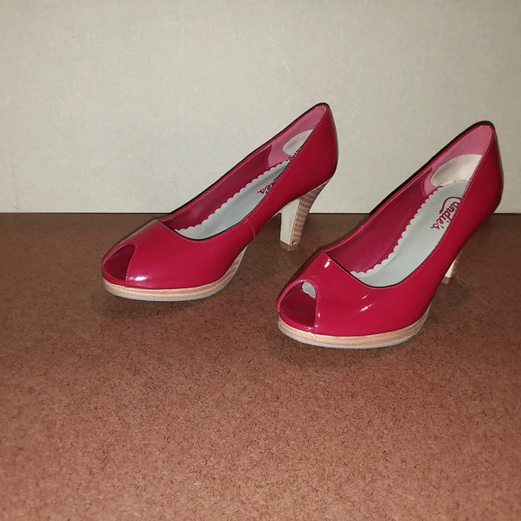 Candie's | Shoes | Candies Red Peep Toe Heels | Poshmark